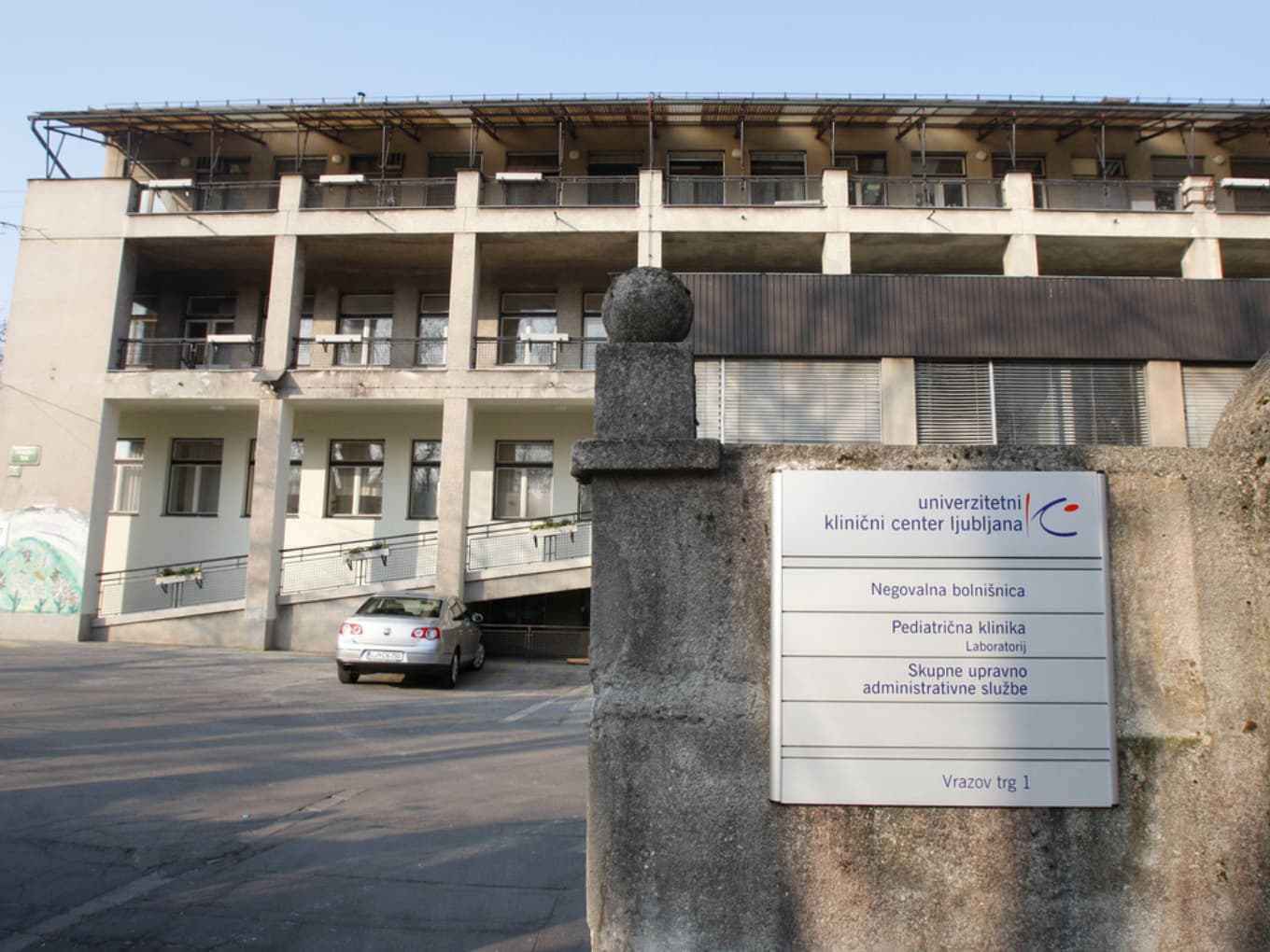 Razvlaževanje prostorov, ravnih streh in meritve vlage - Izsuševanje Močnik